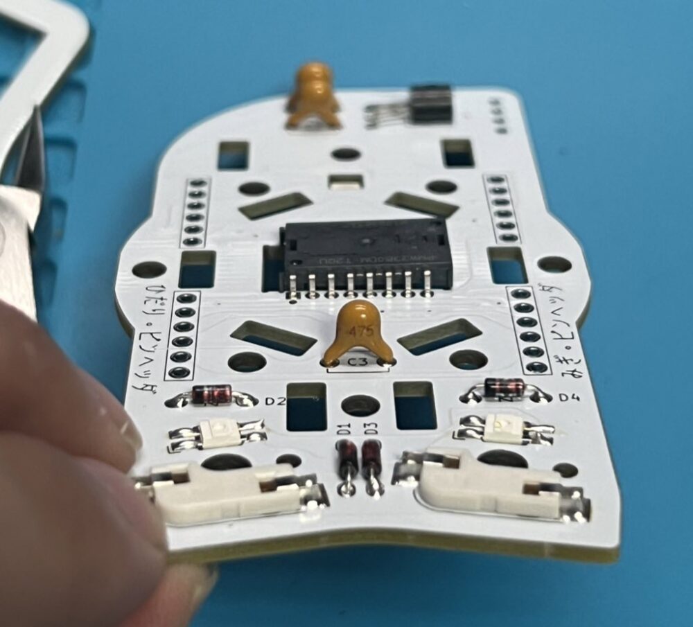 自作キーボードキット、Killer Whaleを組み立てる - SIDACONFIG.COM