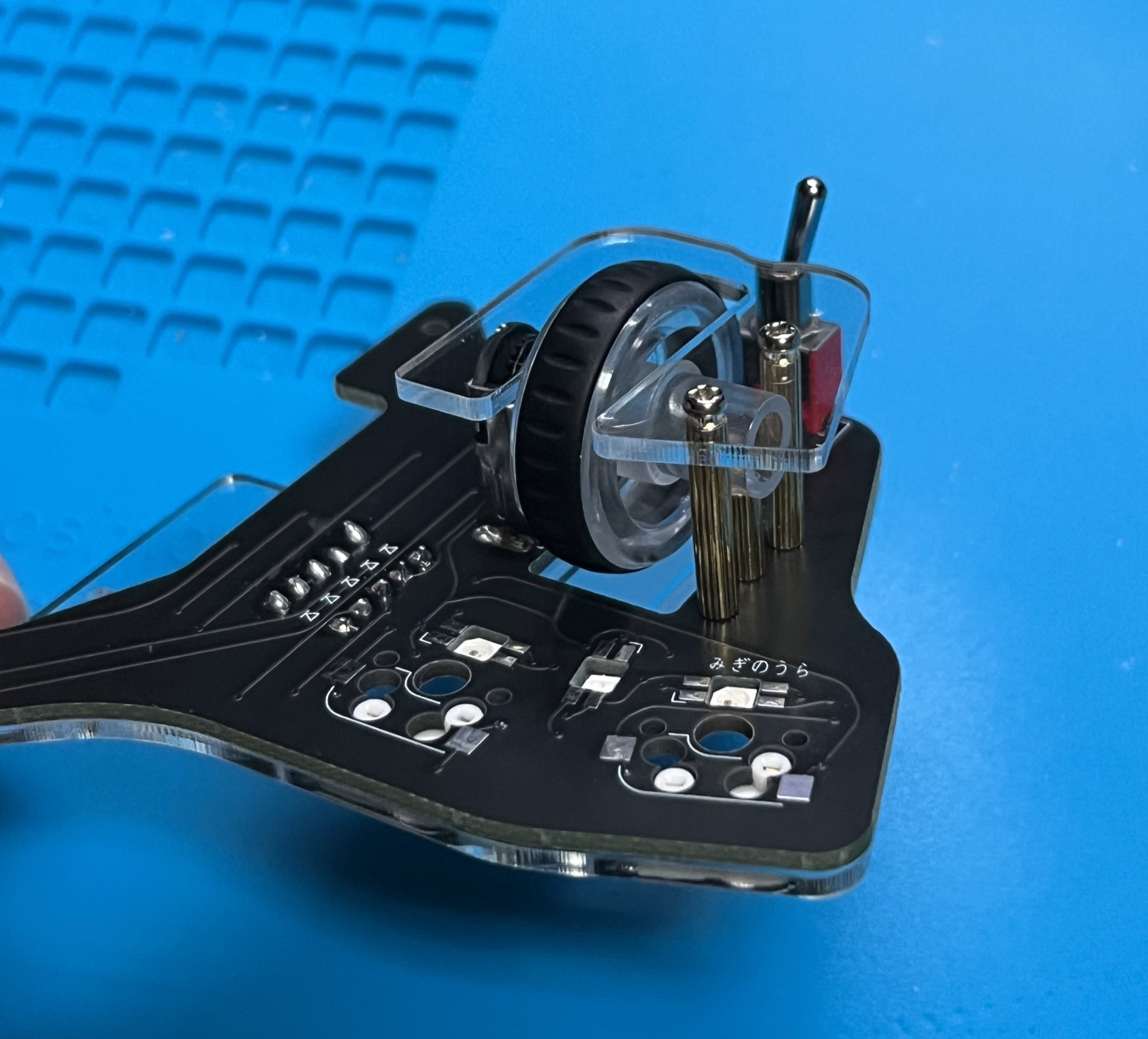 自作キーボードキット、Killer Whaleを組み立てる - SIDACONFIG.COM