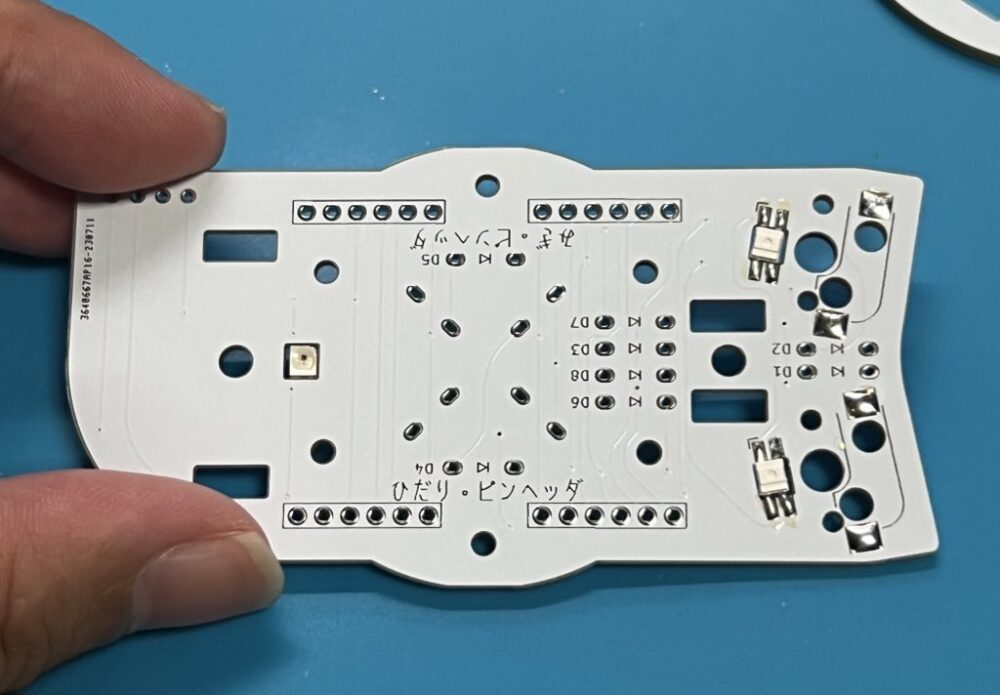 自作キーボードキット、Killer Whaleを組み立てる - SIDACONFIG.COM