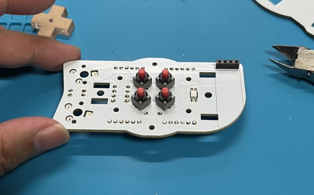 自作キーボードキット、Killer Whaleを組み立てる - SIDACONFIG.COM