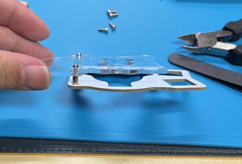 自作キーボードキット、Killer Whaleを組み立てる - SIDACONFIG.COM